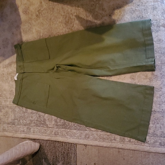 crown & ivy | Pants & Jumpsuits | Crown Ivy Pants | Poshmark